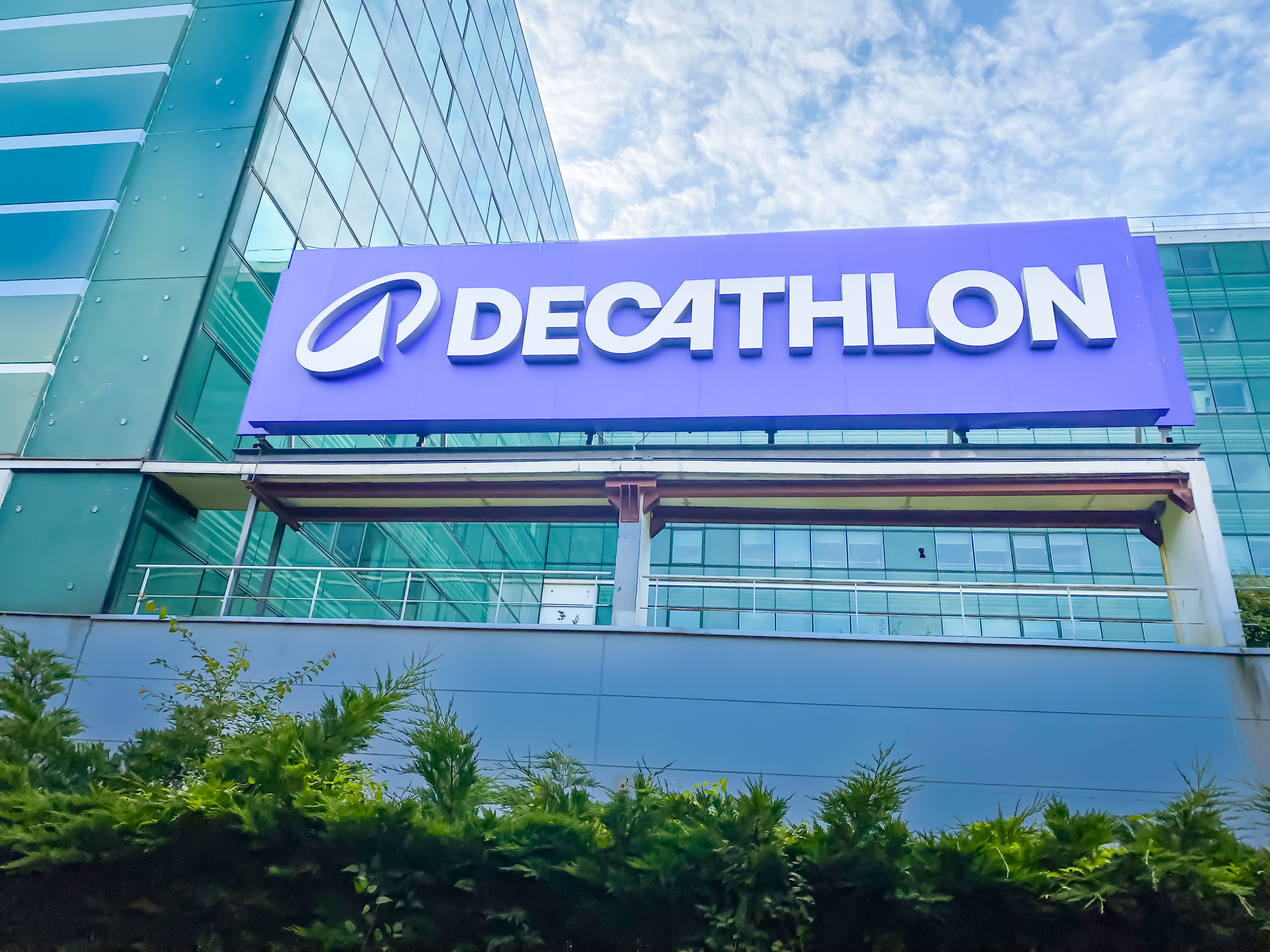 Décarbonation : Decathlon à fond dans le CRREM | Bureau Veritas France